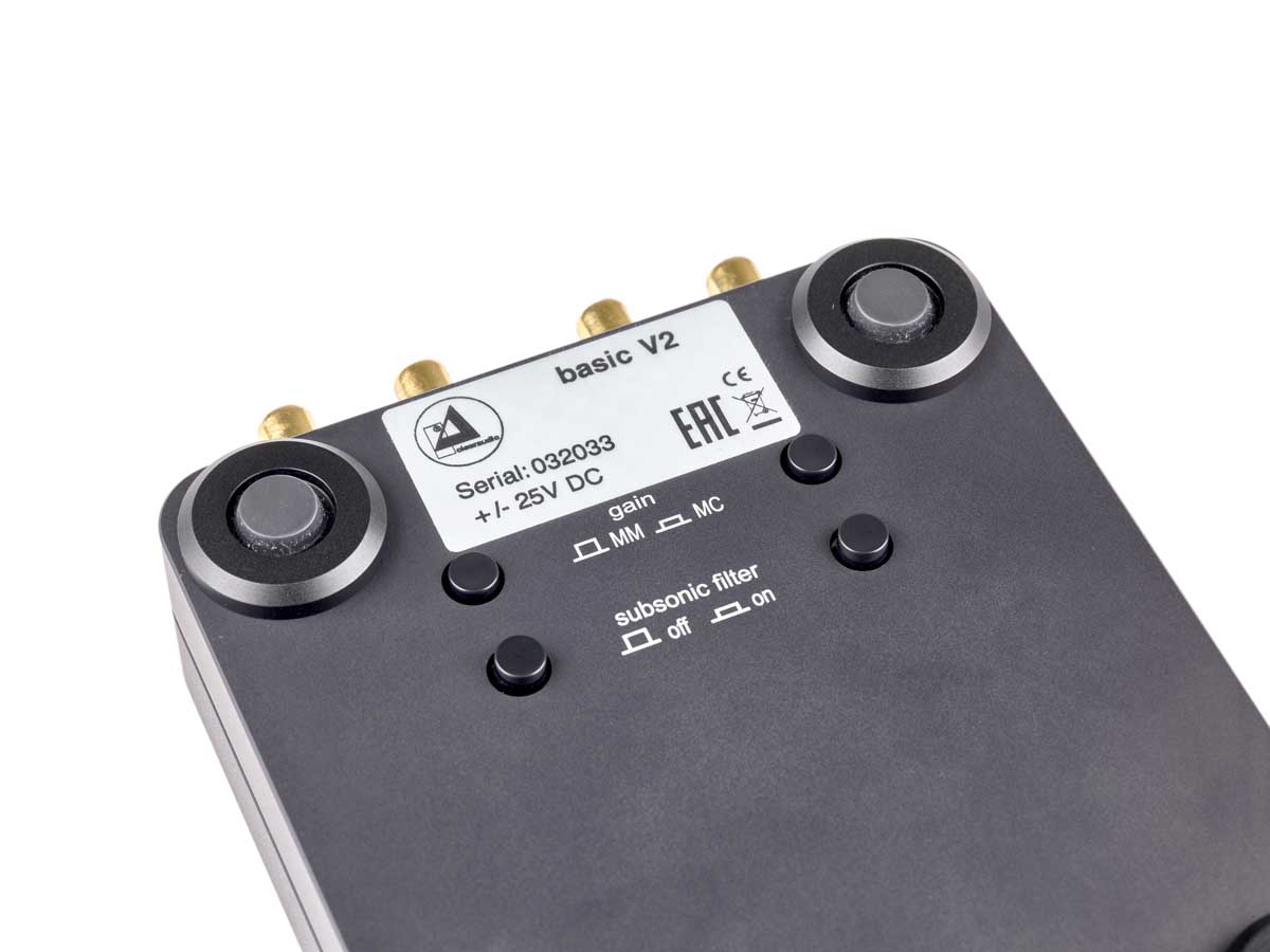 Clearaudio Basic V2 Phonovorverstärker - FIDELITY online