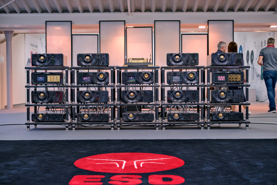 FIDELITY - HiFi Online Magazin für High End Audio, Stereo und Musik